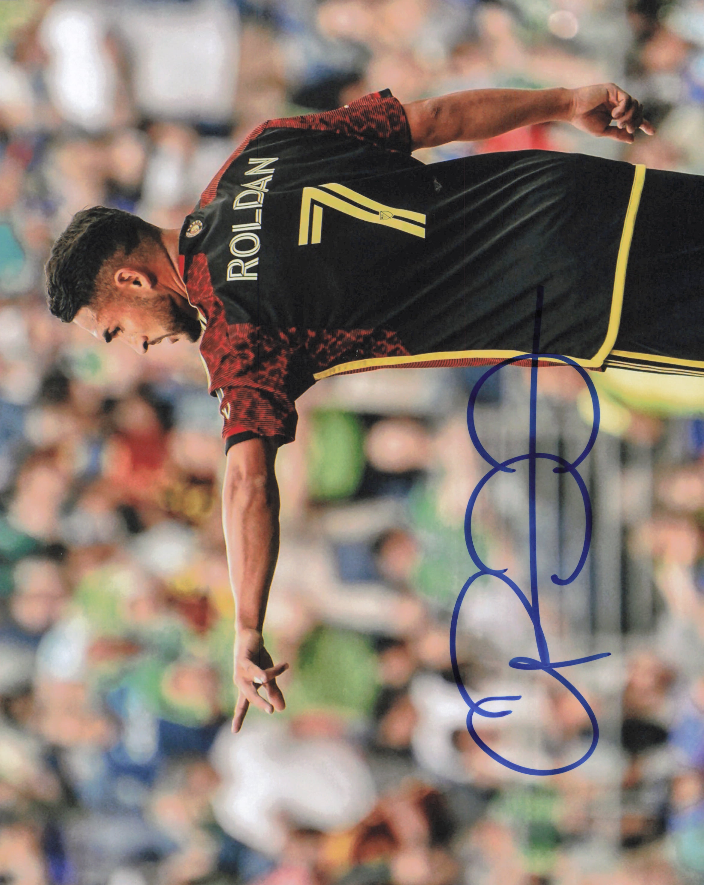 Cristian Roldan Autographed 8x10 Photo Seattle Sounders SKU #244457 ...