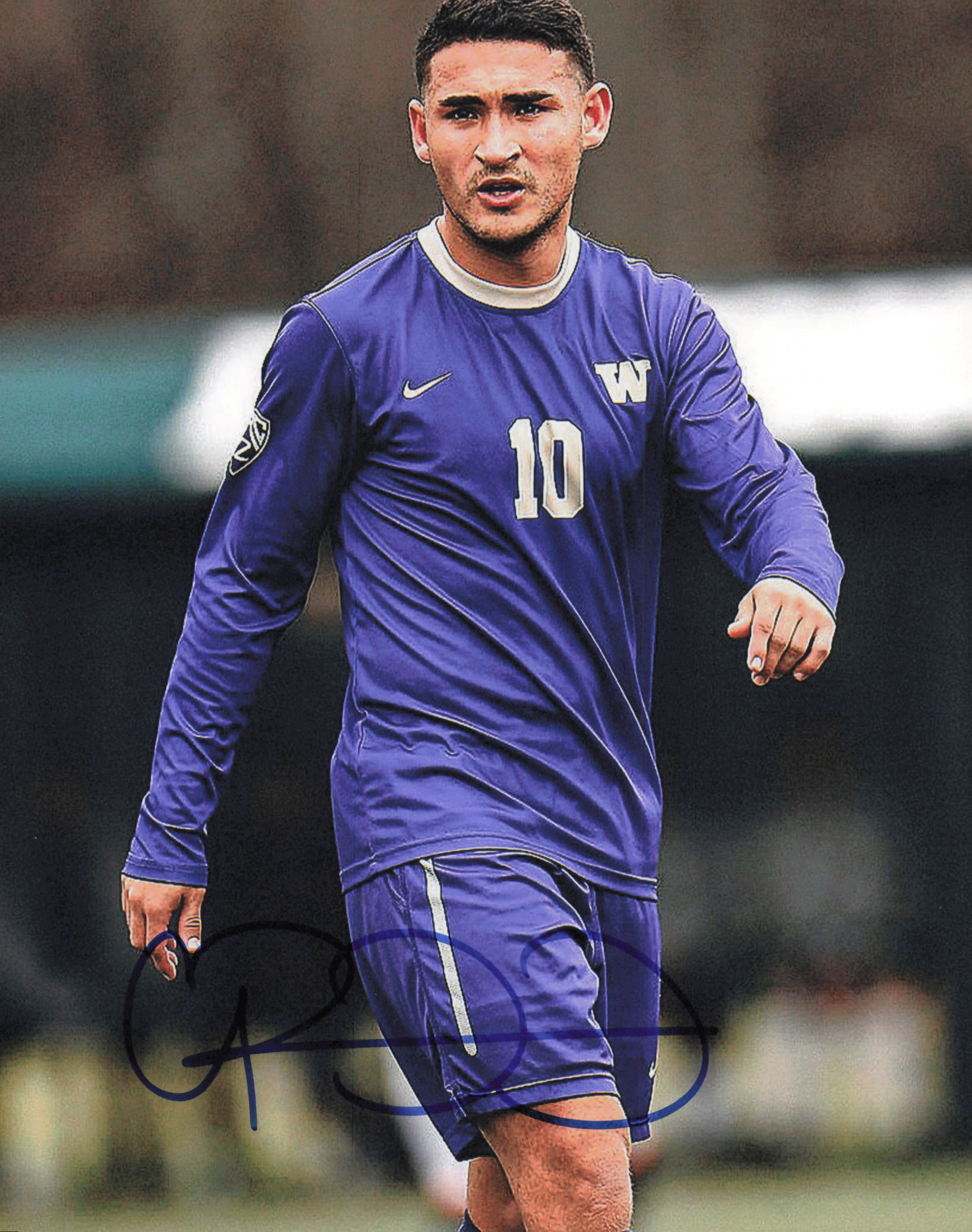 Cristian Roldan Autographed 8x10 Photo Seattle Sounders SKU #244467 ...