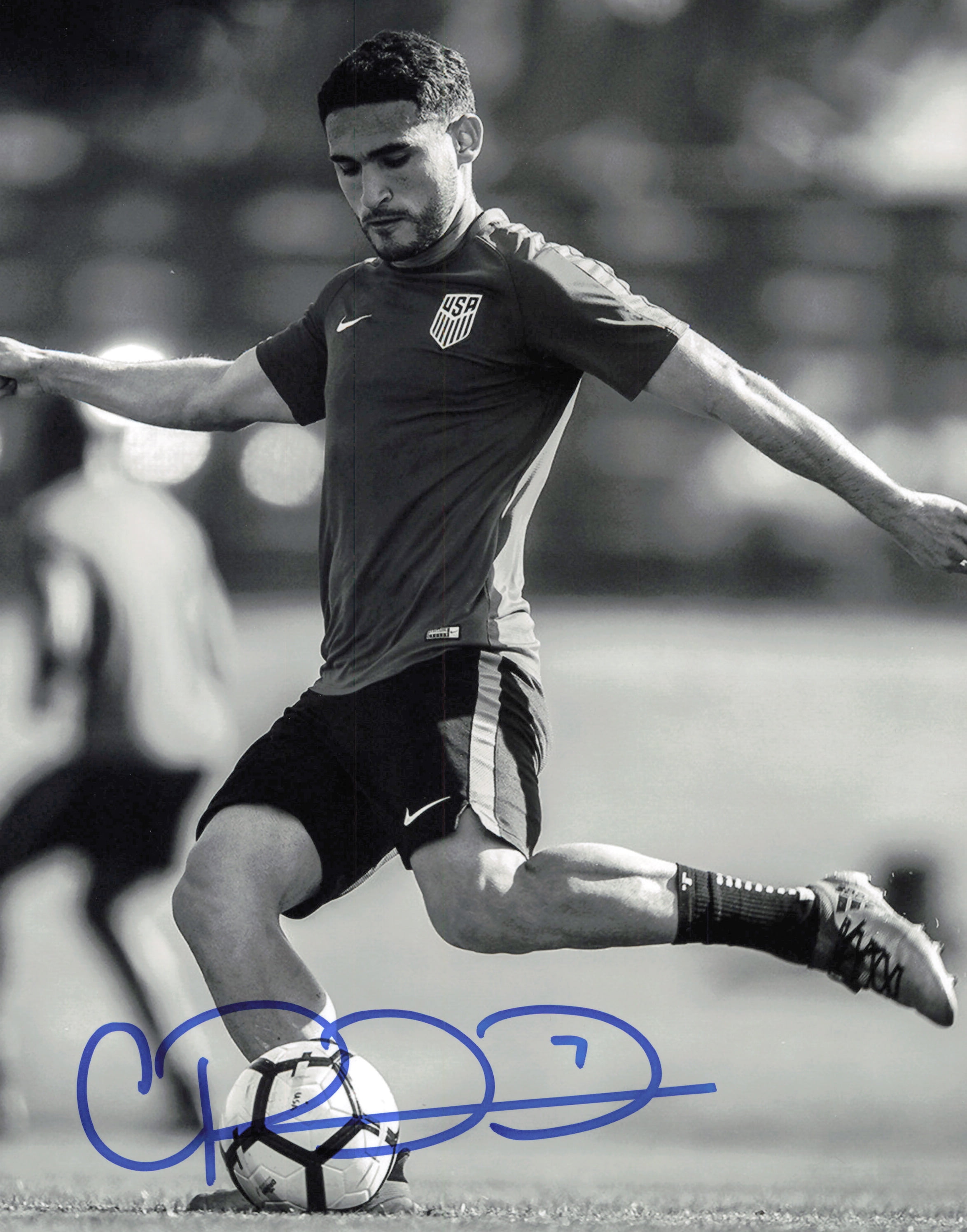 Cristian Roldan Autographed 8x10 Photo Team USA Men's National Soccer ...