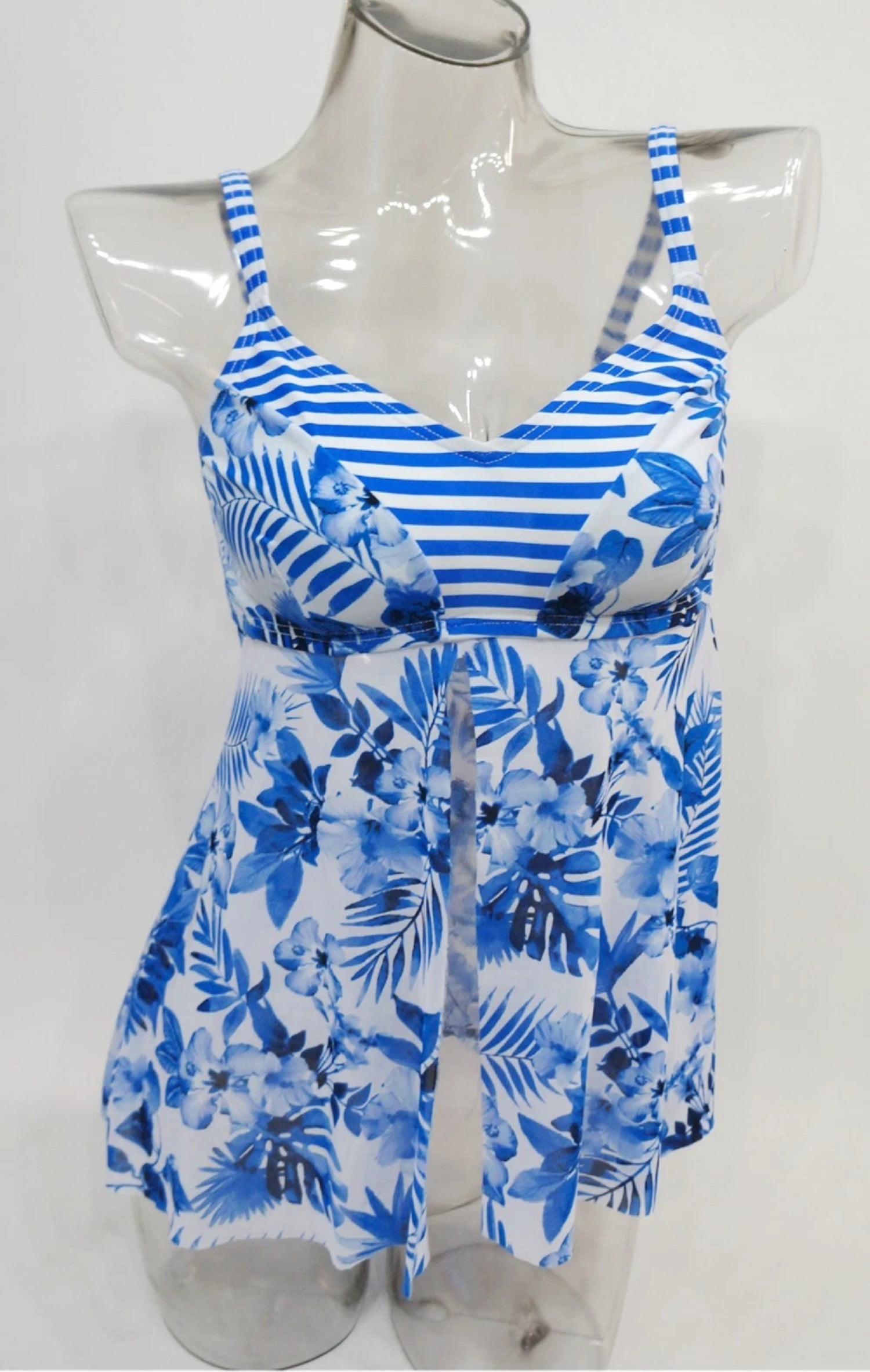 Croft & Barrow Blue Floral Mesh Flyaway Tankini Top Swimwear Women's 6 ...