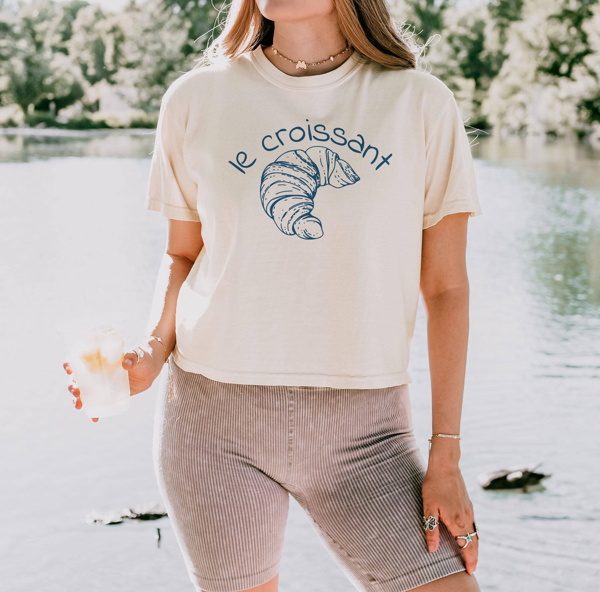Croissant , Le Croissant Tee, Cropped Tee, French Crops, Boxy Tee, Food ...
