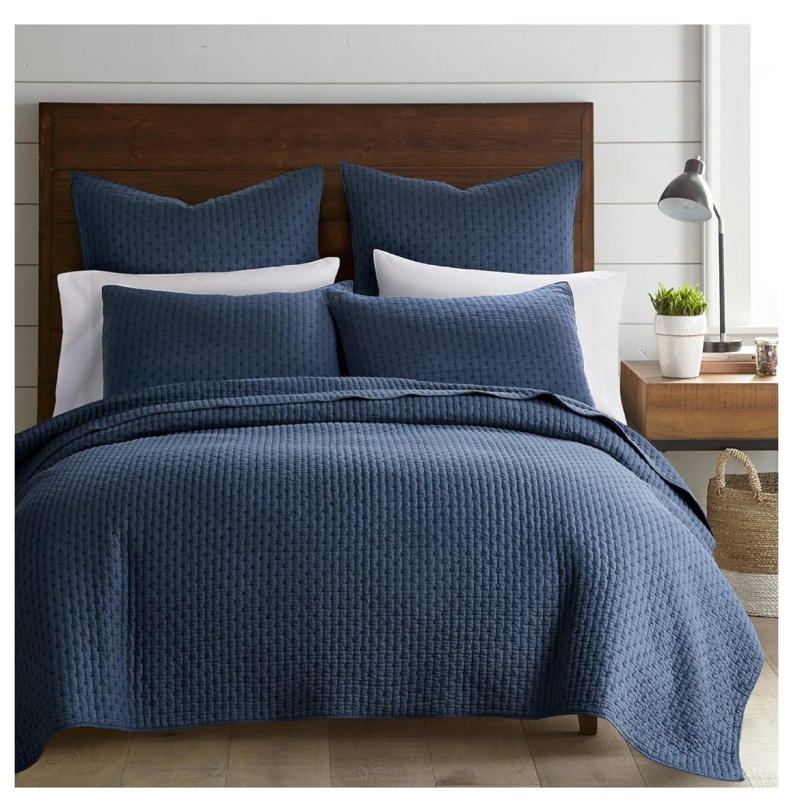 - Cross Stitch Navy Quilt Set - 100% Cotton - Full/Queen Quilt (88x92in ...