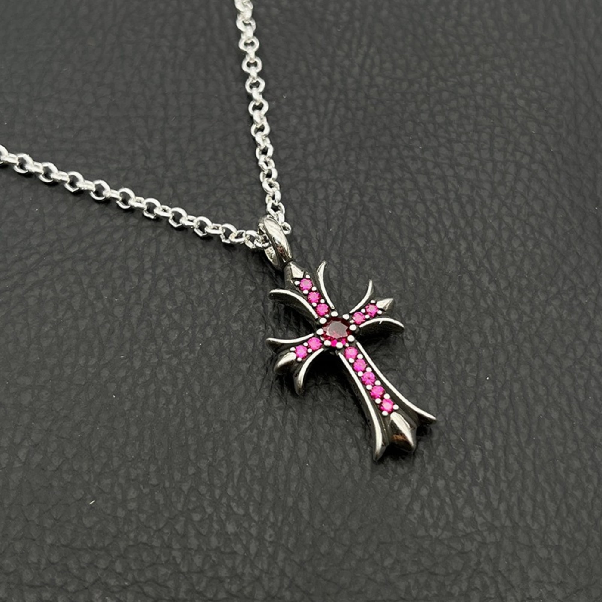 Cross Vintage White Gold Diamond Necklace for Men ＆ Women Designer ...
