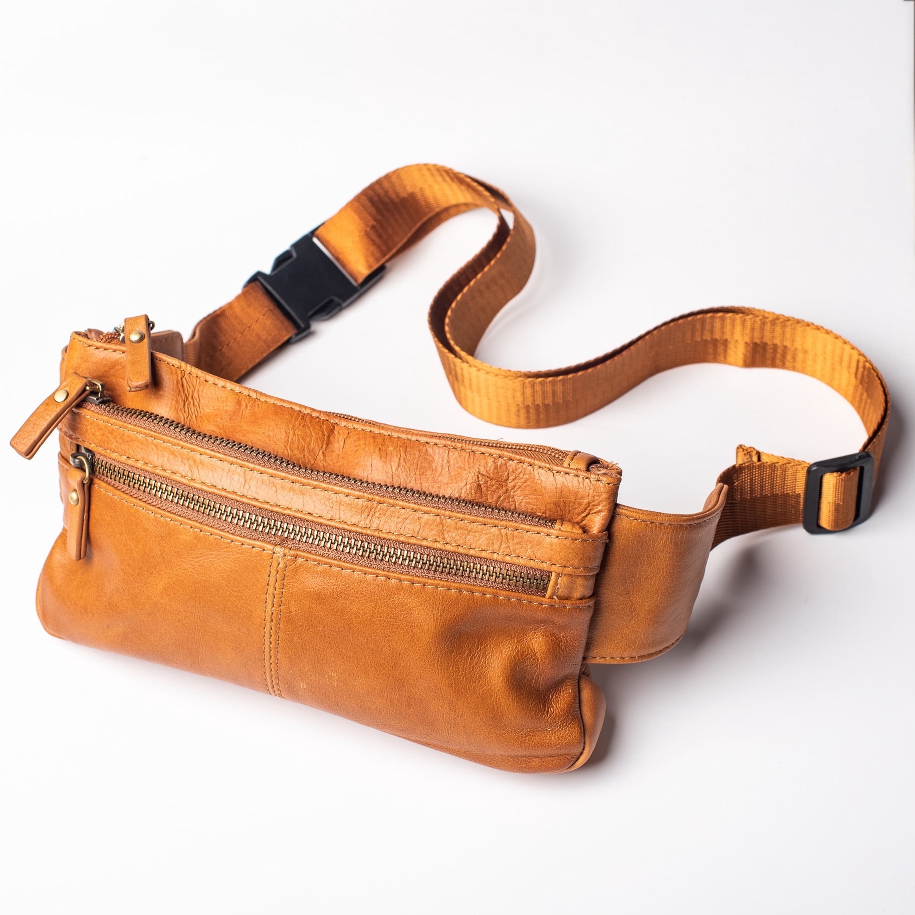 Juzar Tapal Collection Leather Fashion Belt Fanny Pack for Women ...
