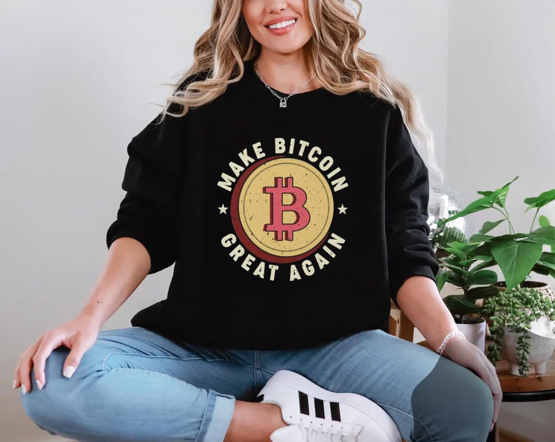 Crypto Slogan Sweatshirt with Make Bitcoin Great Again Bold Style, for ...