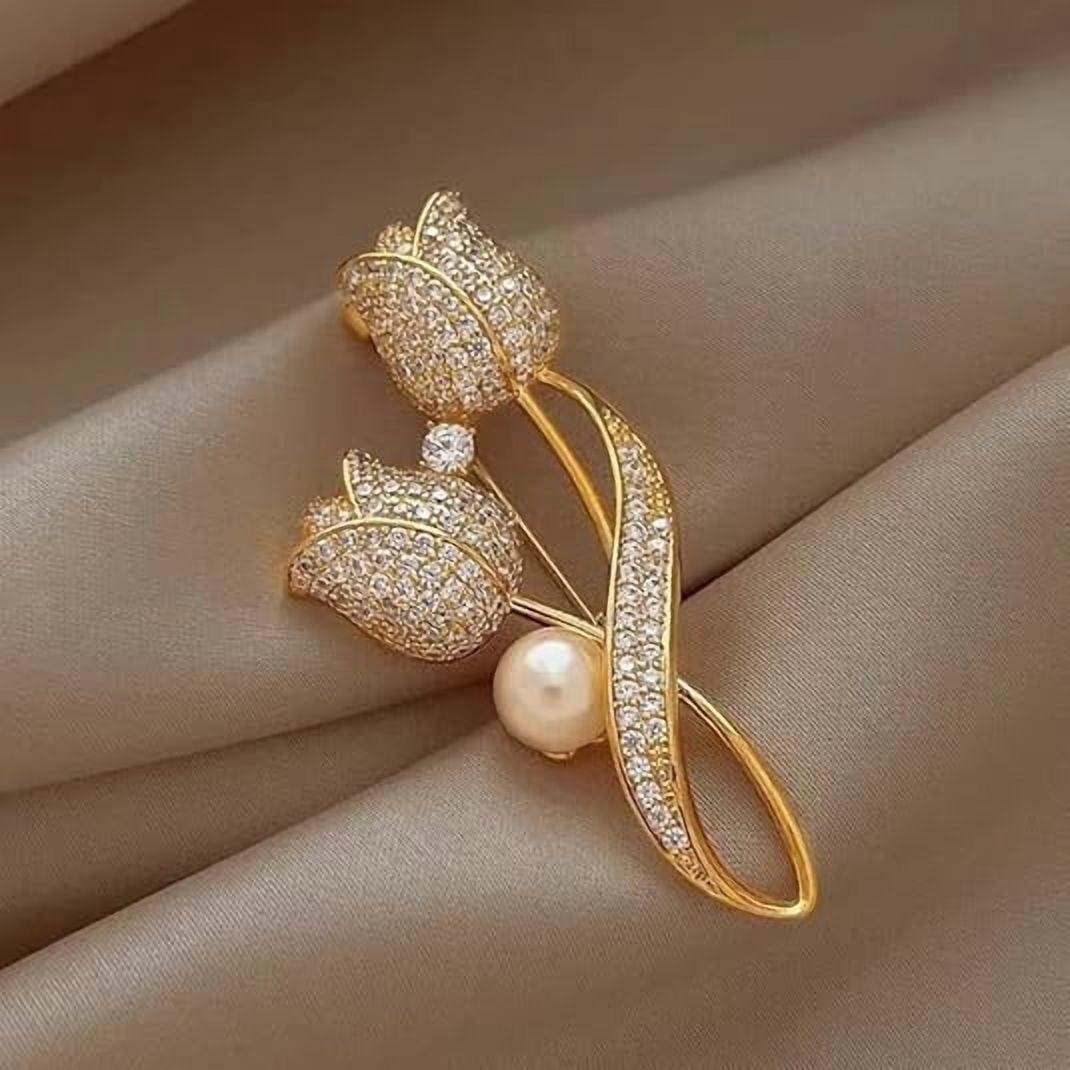 Crystal Flower Brooch for Women Diamond Encrusted Flower Brooch Elegant ...
