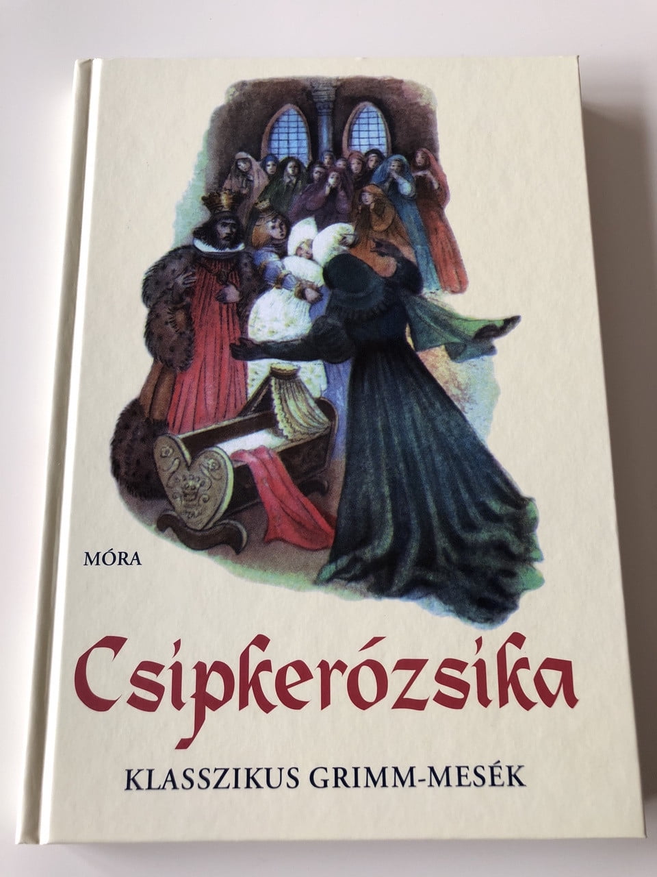 Csipkerózsika - Sleeping Beauty / Válogatta V. Binét Ágnes / Fordította ...