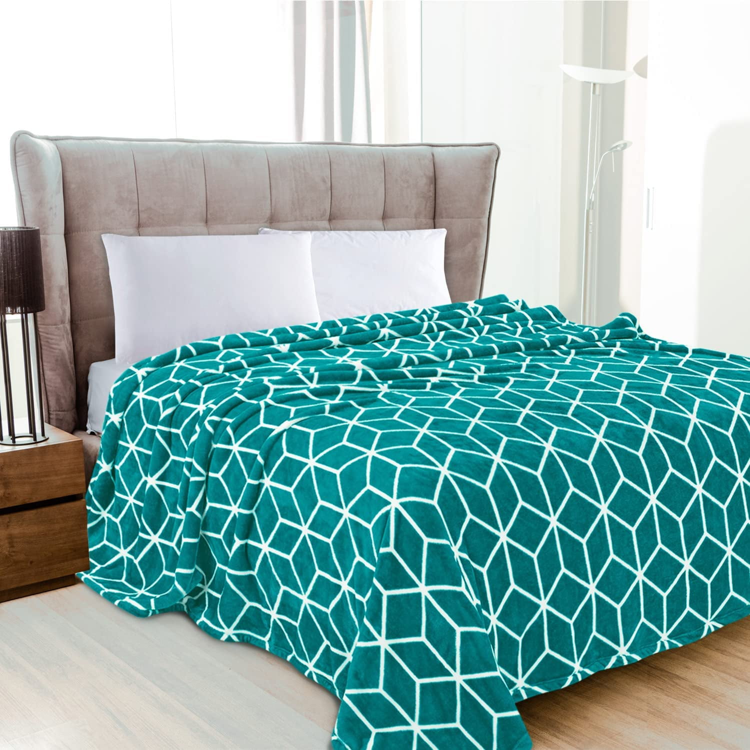 Cube Print All Season Fleece Blanket - Anti-Static - Plush, Soft and ...
