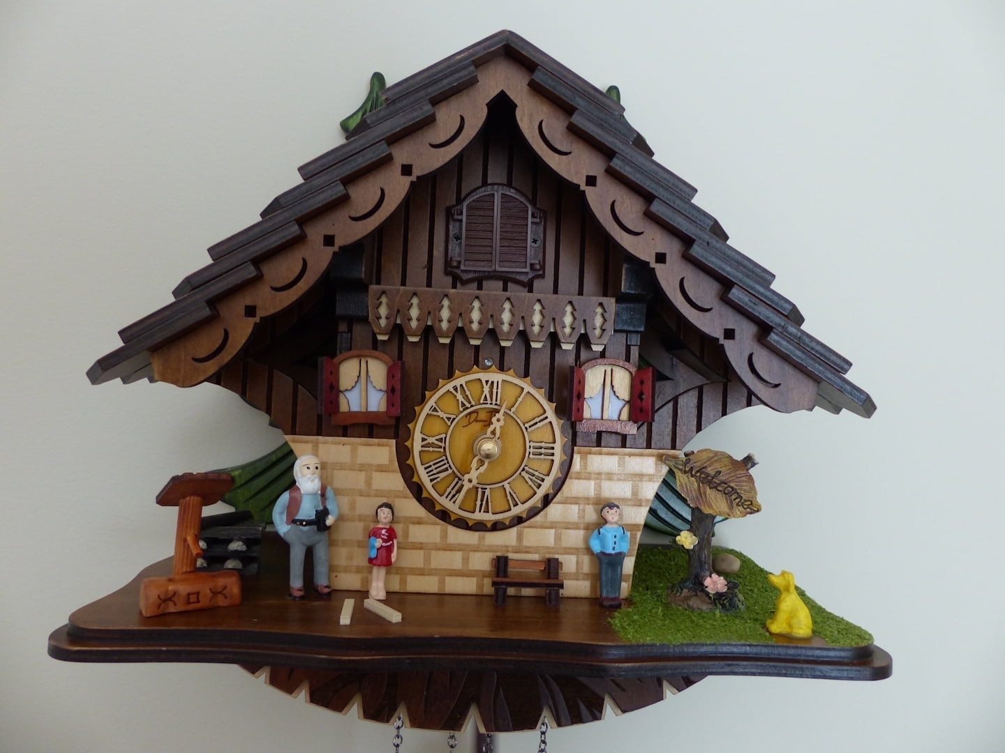 Handcrafted Traditional Black Forest Cuckoo Clock, 11.3", Dog & Family ...