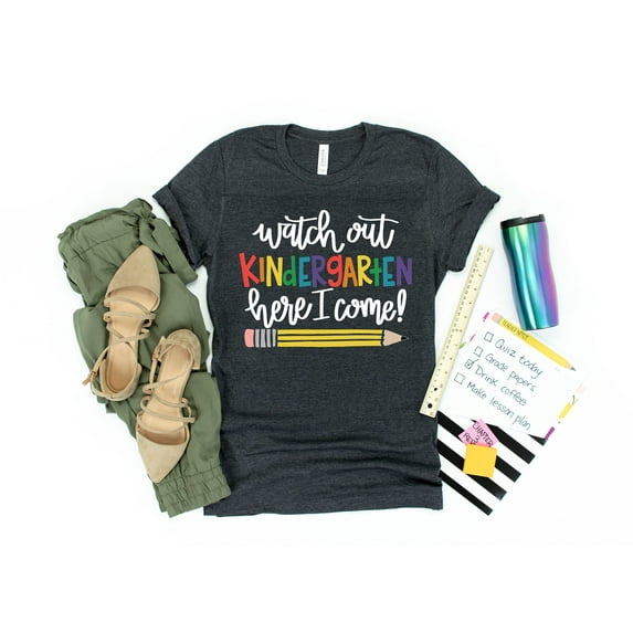 Cuidado aquí soy camisa camisa de jardín de infantes camisa de regreso ...