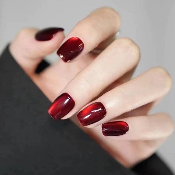 CurvLife Mysterious Crimson Cat Eye Press-On Nails - 24PCS Short Square ...