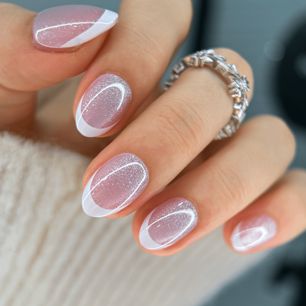 CurvLife Snow Veil Press-On Nails - 30PCS, Almond, Easy Apply, Non ...