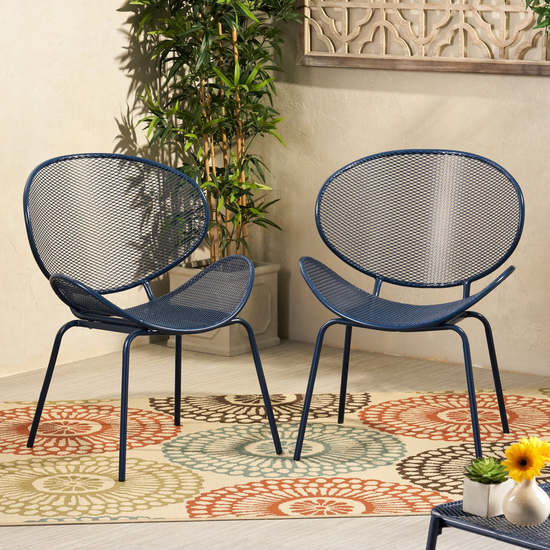 Curvaceous Iron Navy Chair / Immerse in Outdoor Smell / Garden Corner ...