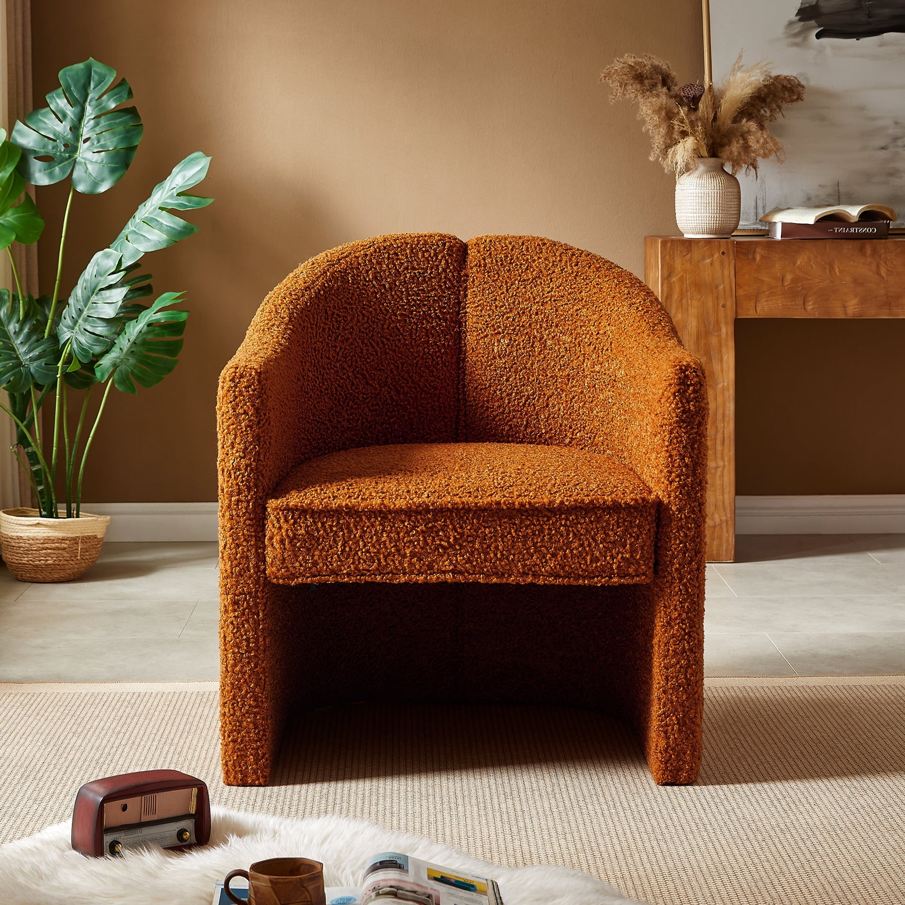 Curved Accent Chair For Home - Versatile And Stylish Look Comfort Back ...