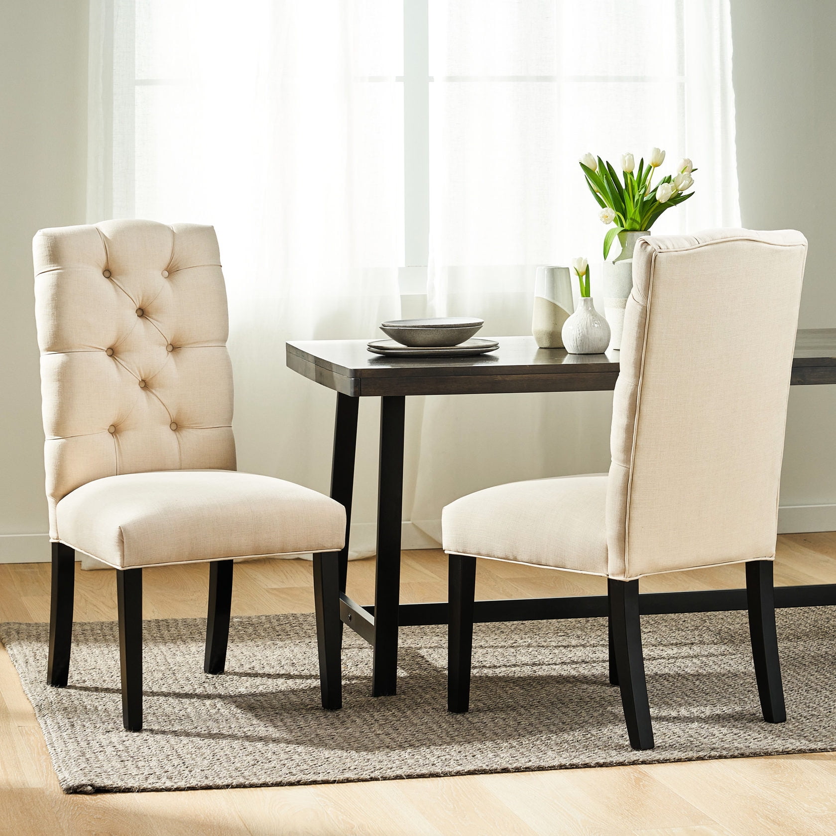 Curved Crest Rail Parsons Chairs / Classic Design for Living Space ...