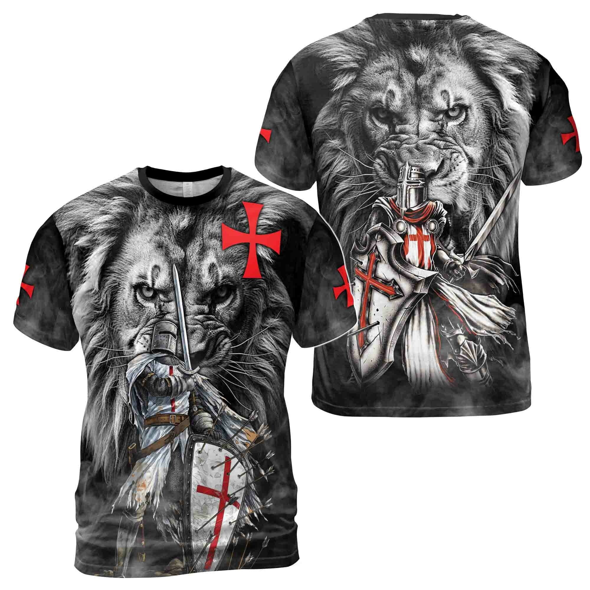 Custom Name August Lion Behind Knight Templar Grunge Men's T-shirt S ...