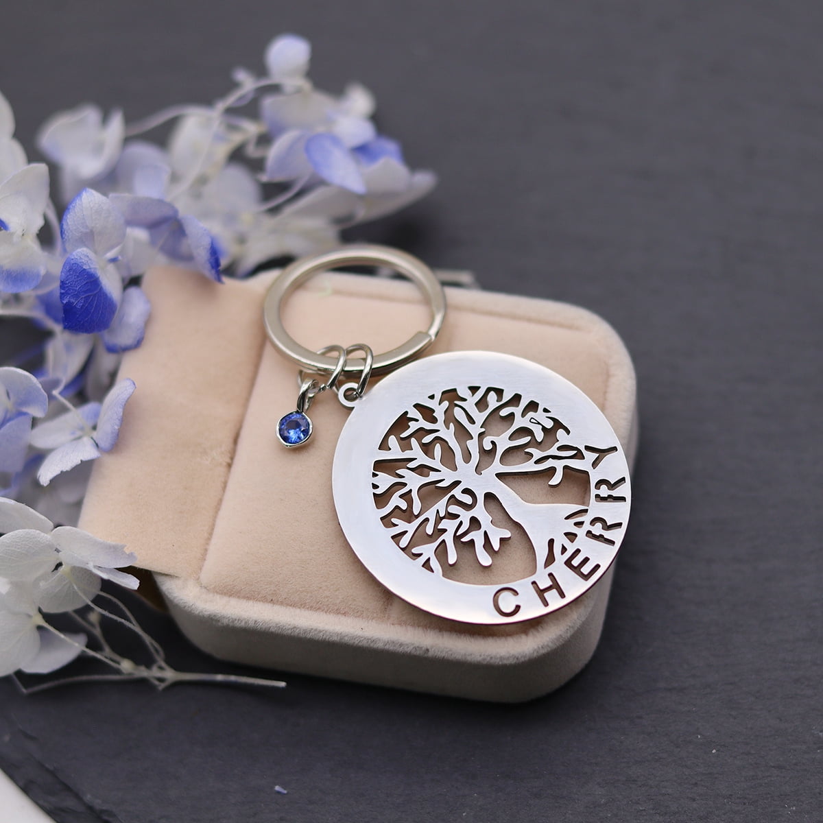Custom Stainless Steel Tree Pendant Keychain Customized Name Family ...