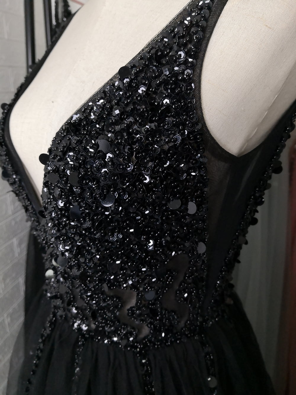 Customized Sexy V-Neck Long Prom Dresses 2024 Beaded Beading Crystal ...