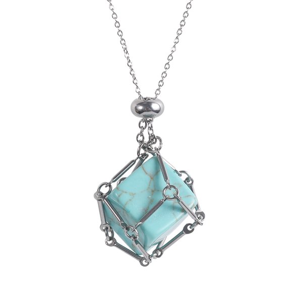Cut Crystal Paired With Ergonomic Neck Chain And Safety Webbed Stone ...