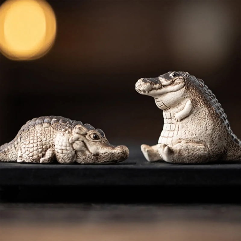Cute And Lovely Small Crocodile Garden Statue Durable Art Figurine For ...