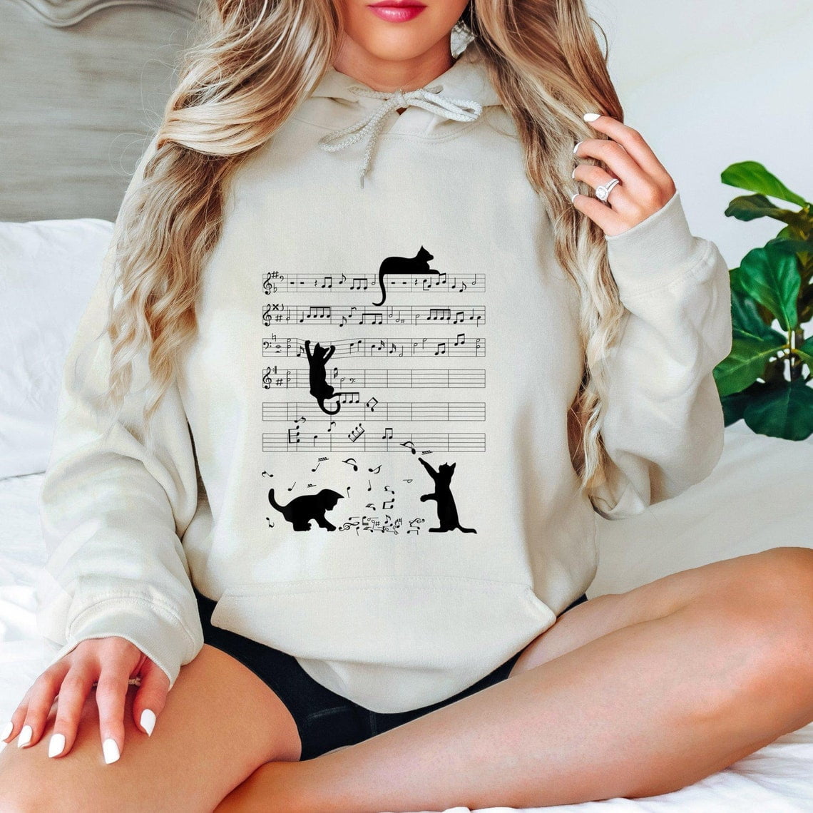 Cute Cat Kitty Playing Music Note Clef Musician Art Hoodie, Cat Music ...