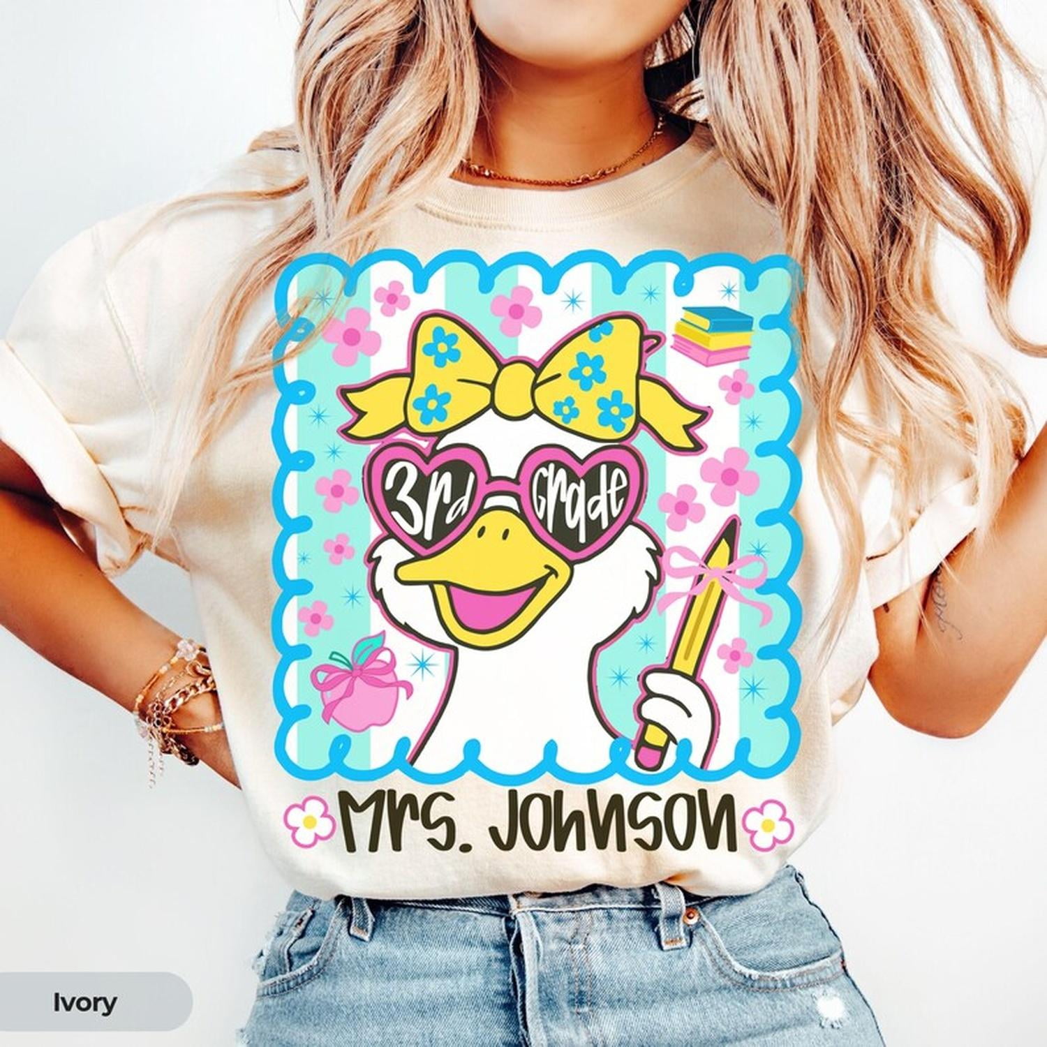 Cute Custom Third Grade Teacher Team Shirt with Name Goose Comfort ...