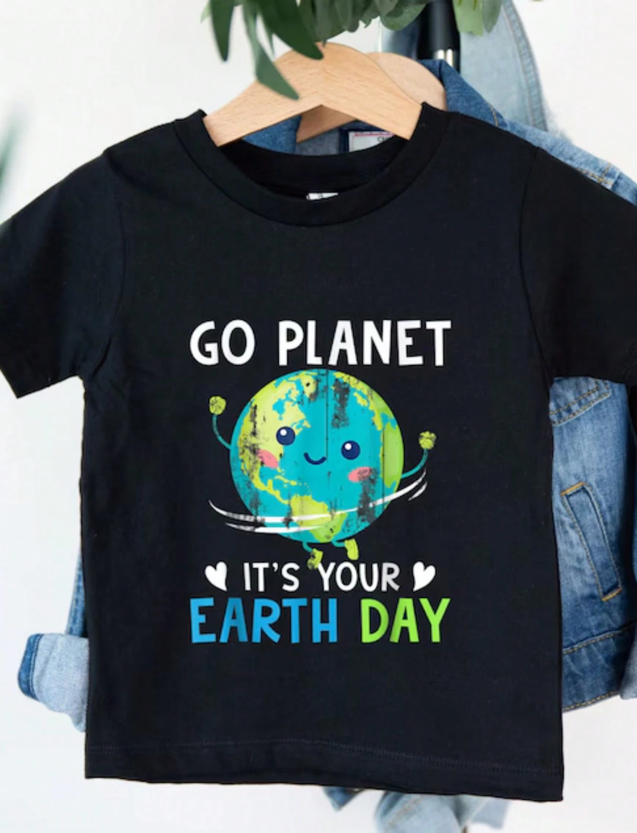 Cute Earth Day Graphic Tee Retro Go Planet Its Your Earth Day Black ...