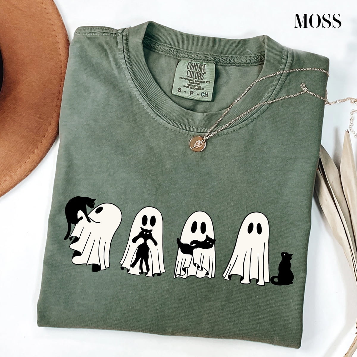 Cute Ghost Family Halloween T-Shirt – Funny Matching Ghosts & Cats Tee ...