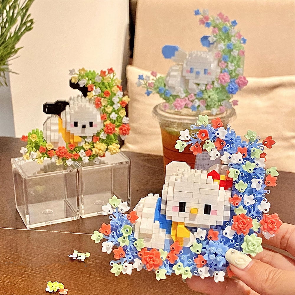 Cute MEI Sanrio Hello Kitty Flower Moon Series Building Block Model ...