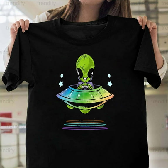 Cute UFO Alien Graphic Great Gift Idea For Kid Who Loves, H5787 T-Shirt ...