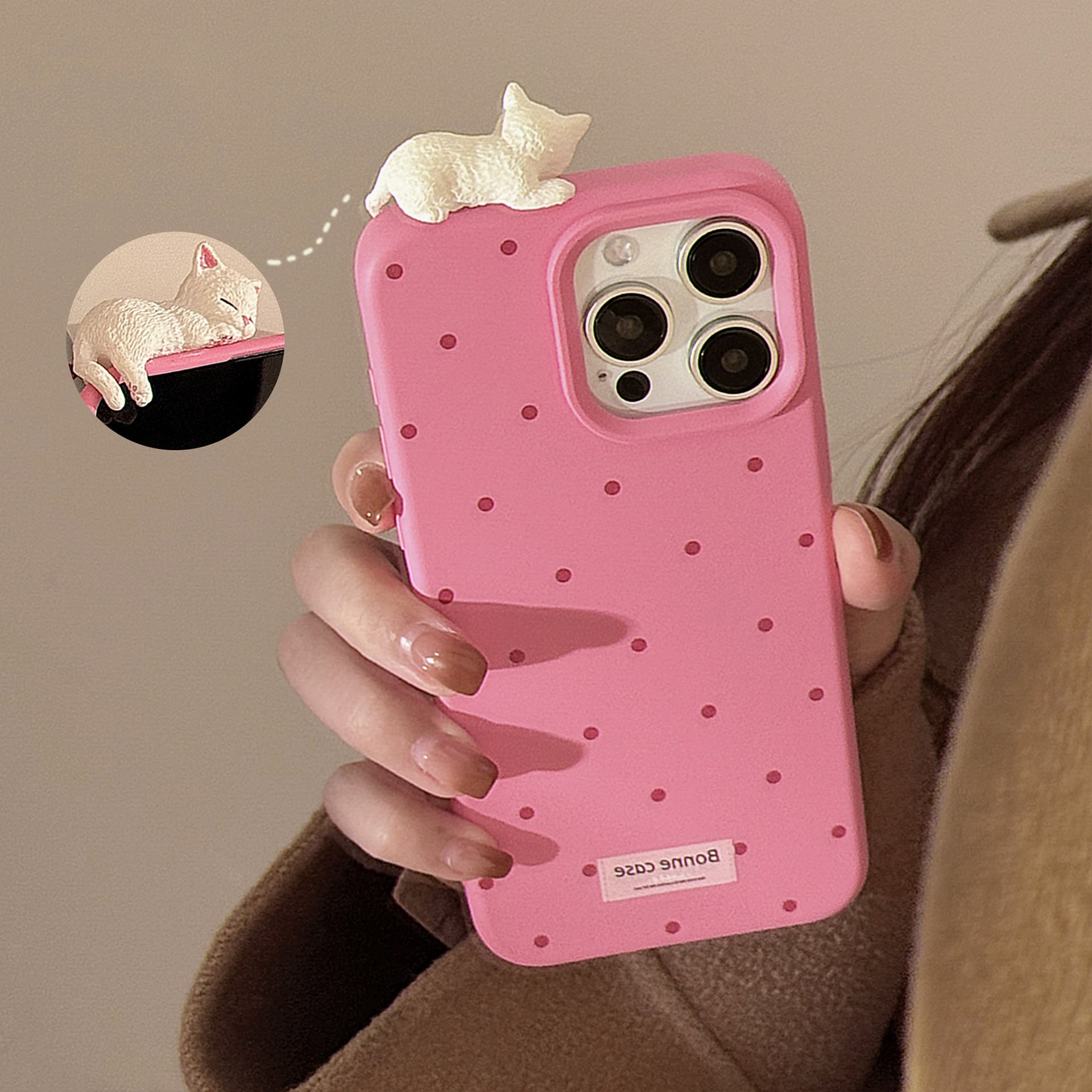 Cute three-dimensional lying cat suitable for iphone16 mobile phone ...
