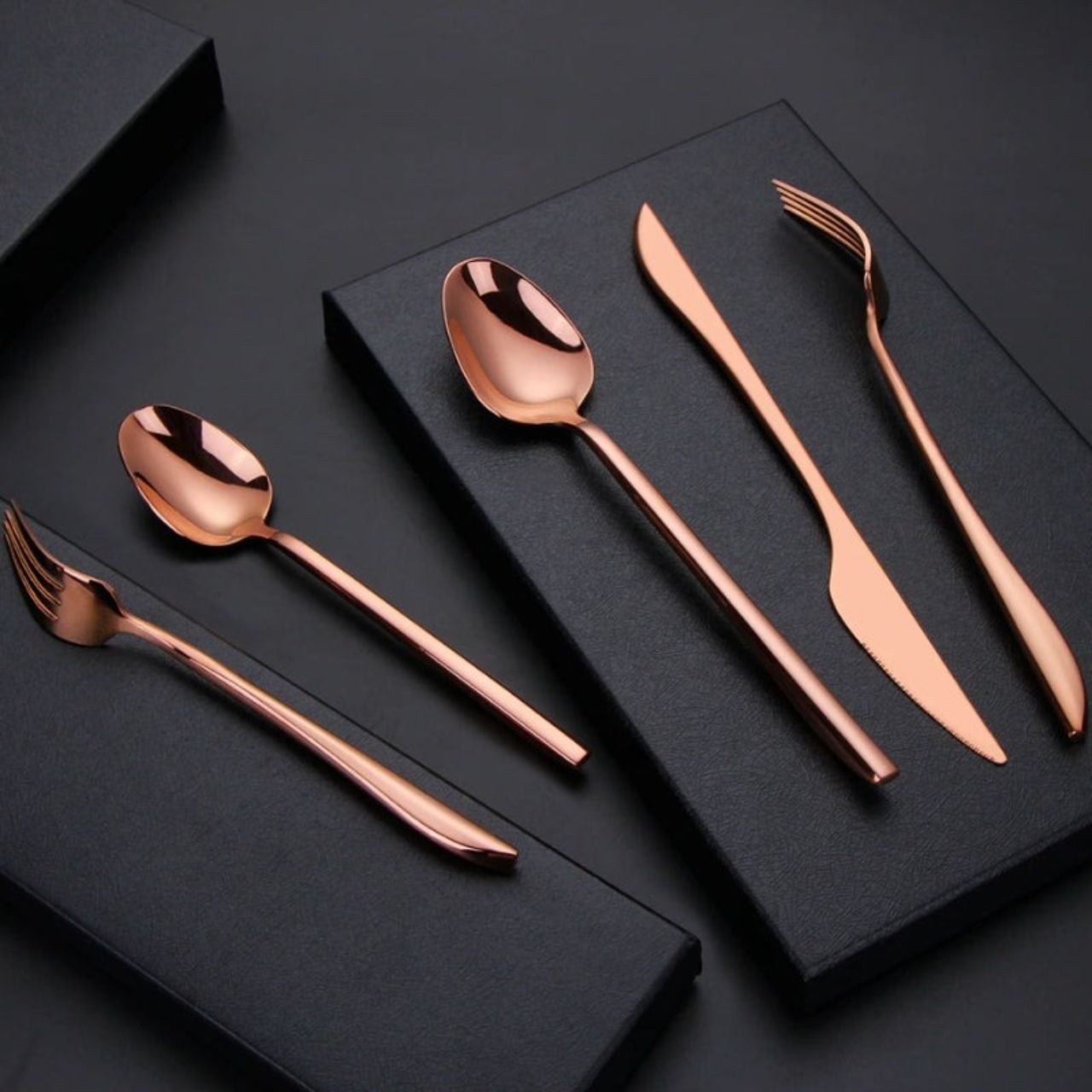 Cutlery Set 20 Pieces Stainless Steel Silverware Set, Dining Modern ...