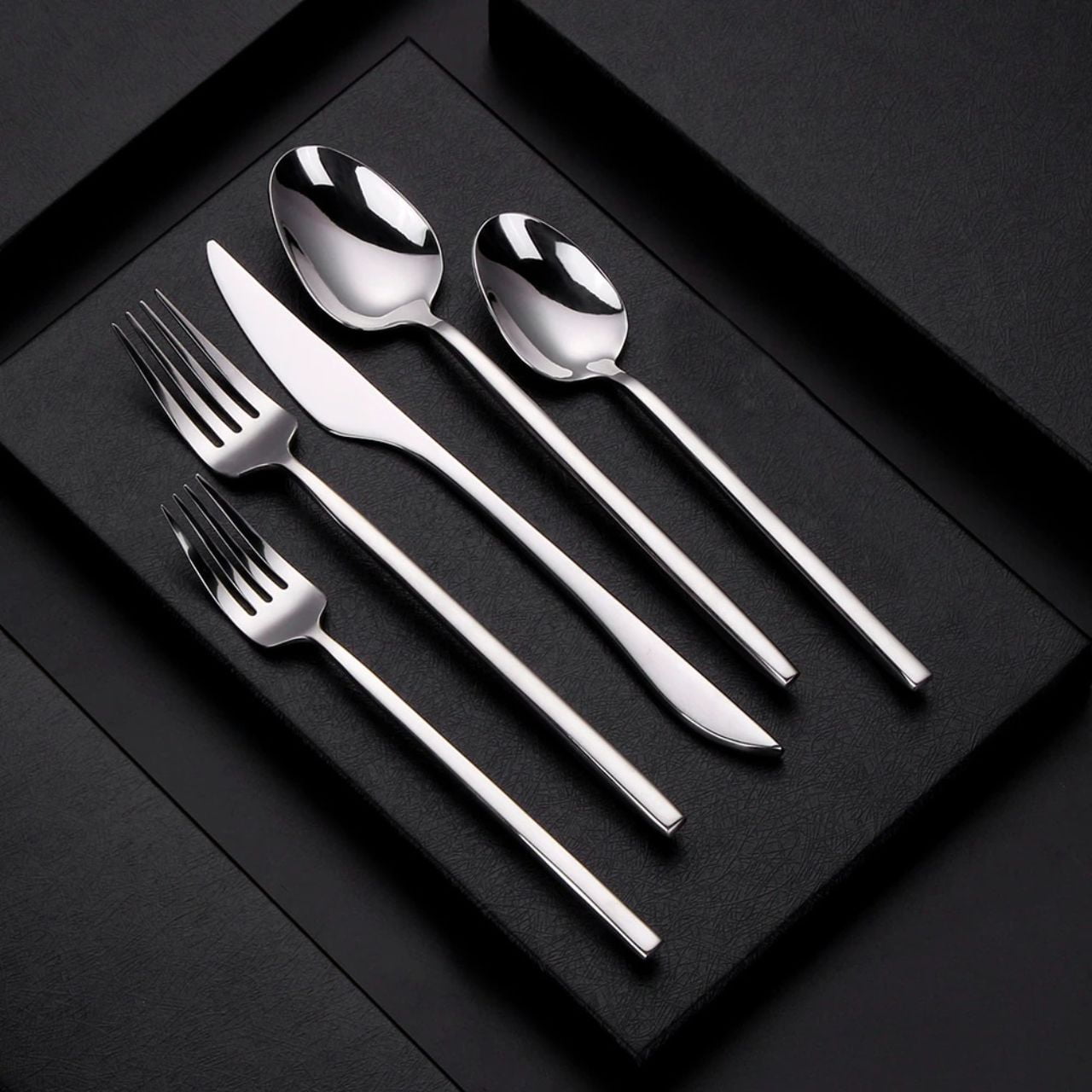 Cutlery Set 20 Pieces Stainless Steel Silverware Set, Dining Modern ...