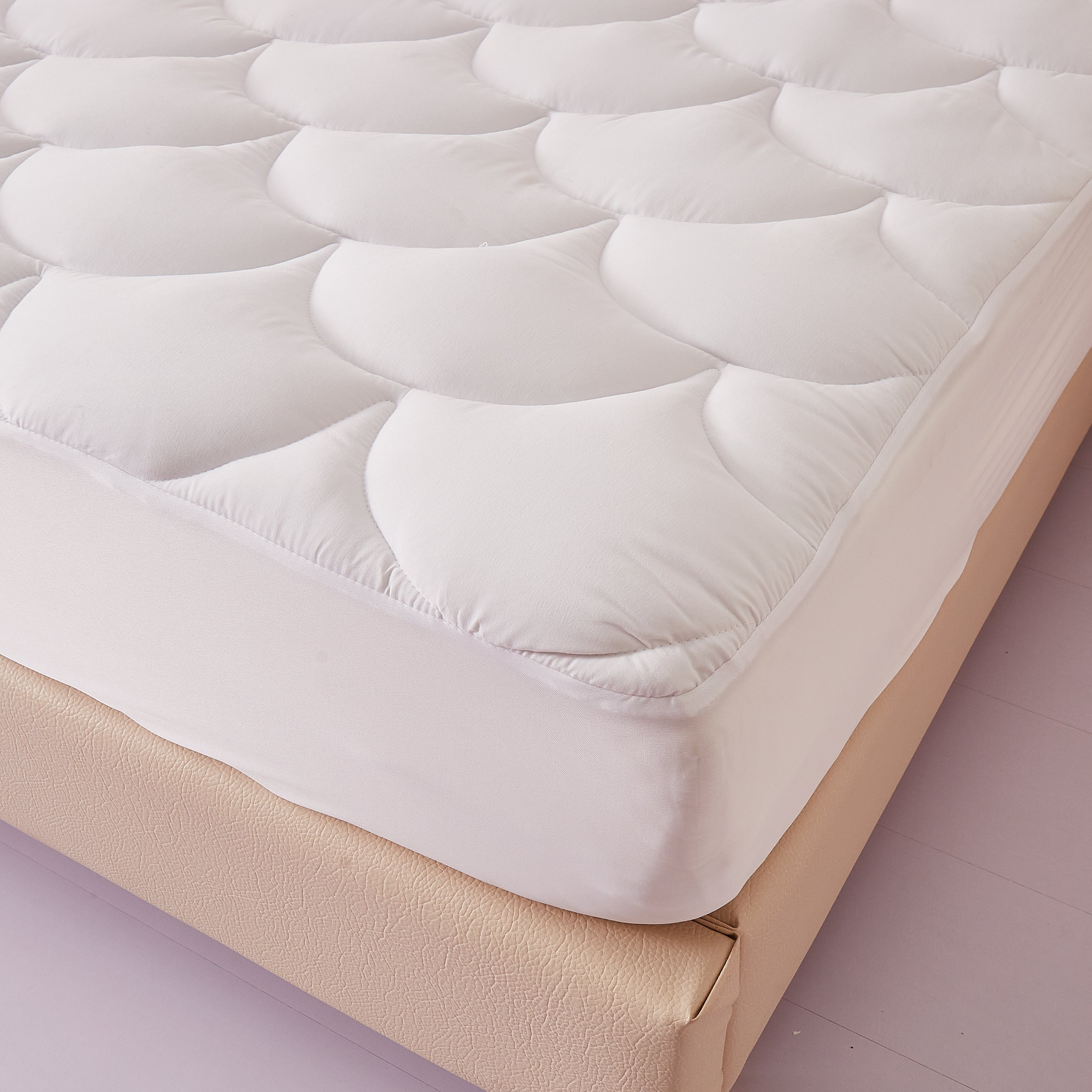 CycloneSound Luxury Hypoallergenic Mattress Topper - Quilted, Fits All ...