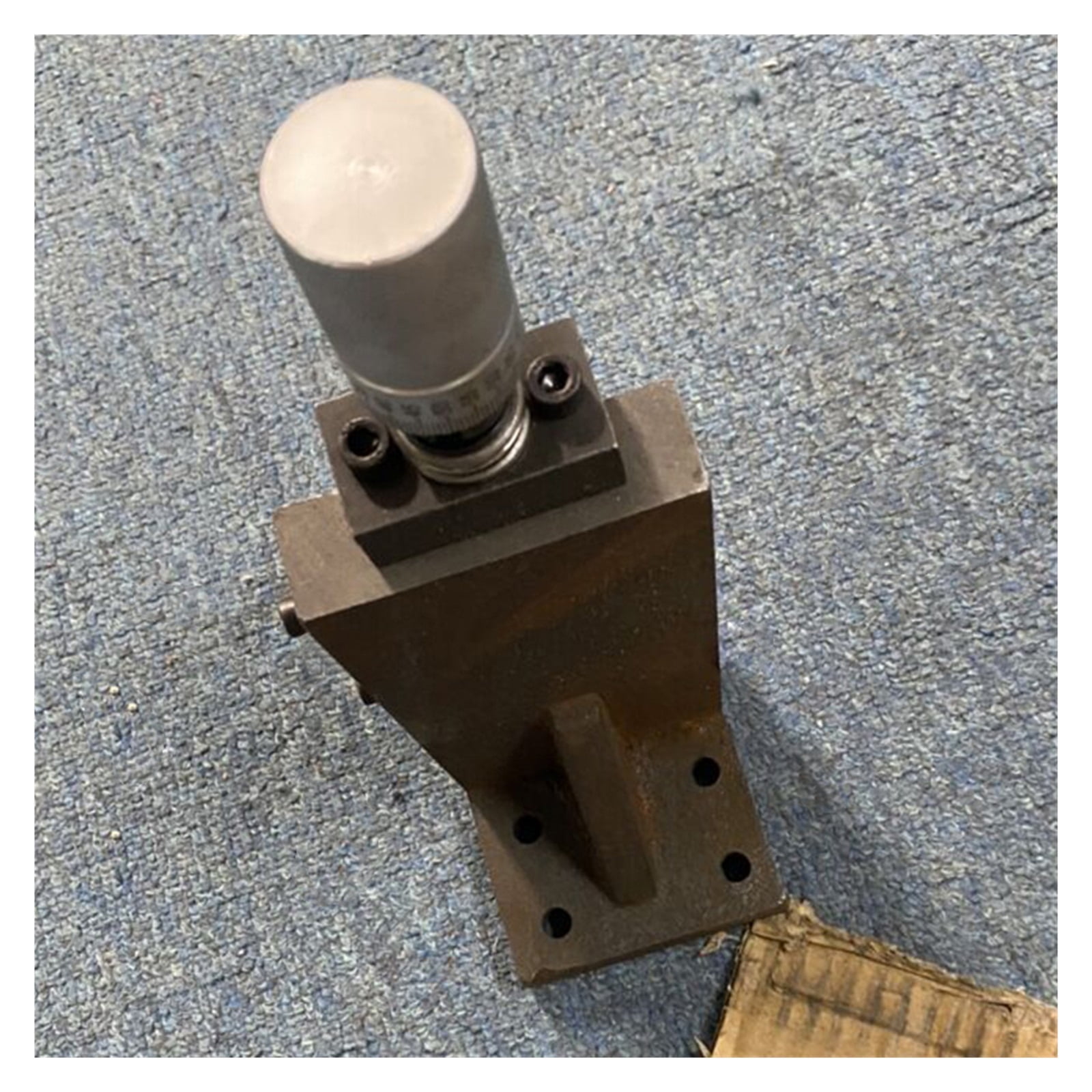 Cylindrical Scale Vertical Right Angle Dovetail Slot With Rod Screw ...