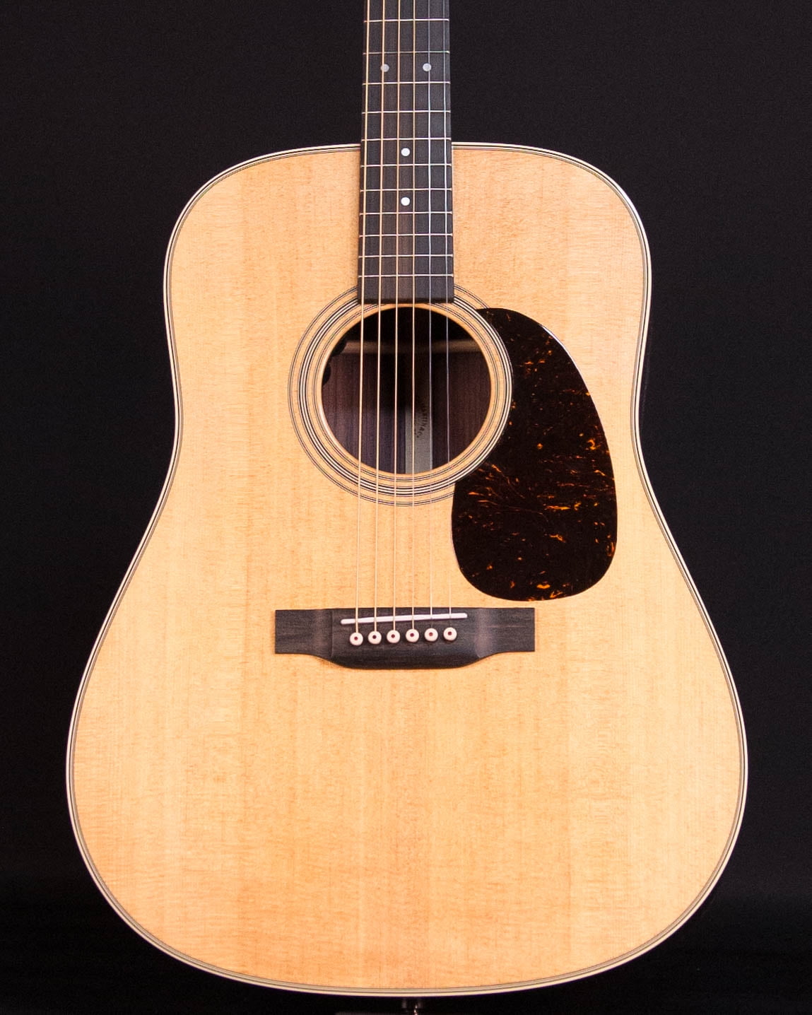 D-28Z with Matrix Infinity pickup, case included - Walmart.com