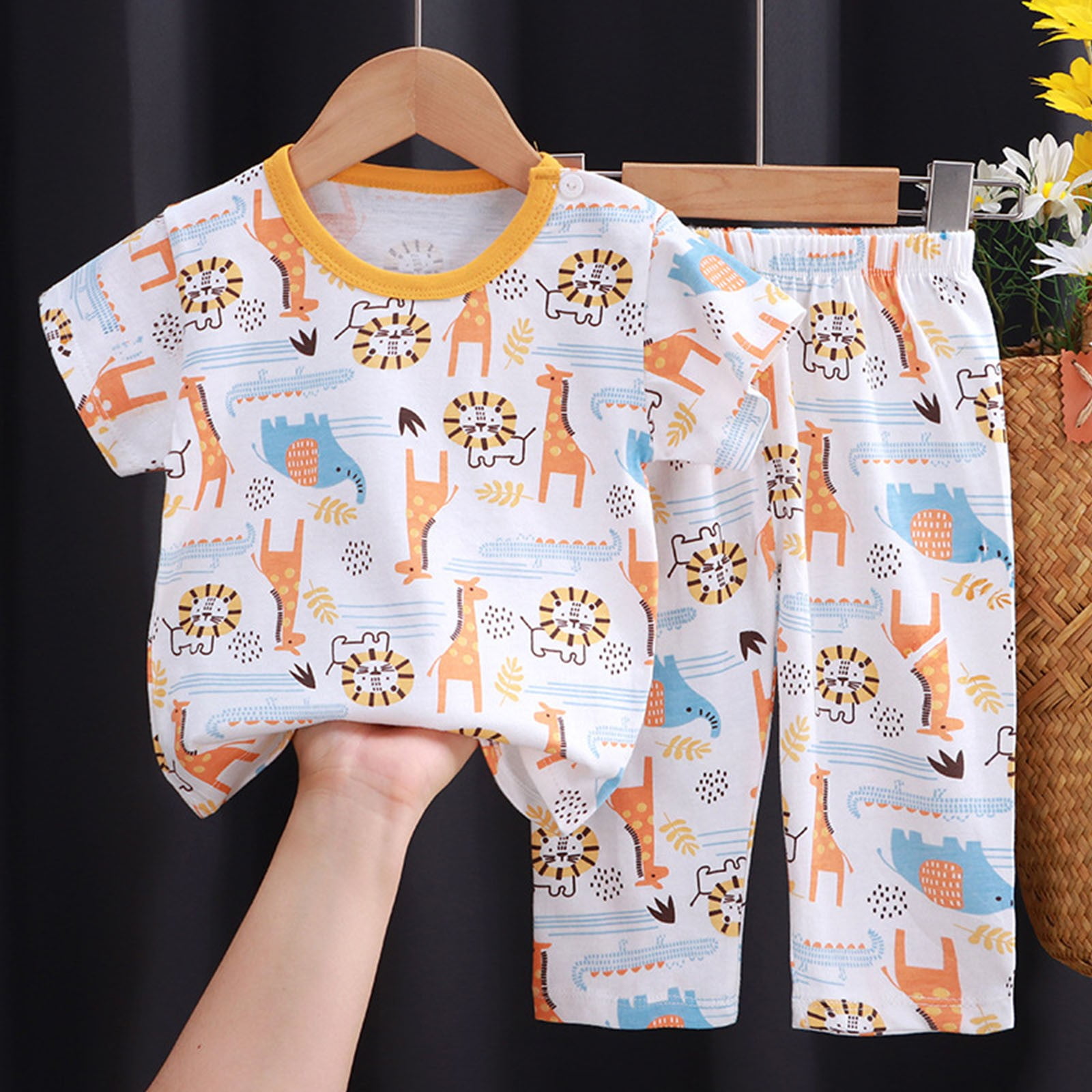 DAETIROS Boys Pajamas Sets-Soft Cotton Graphic Short Sleeve Shirt and ...