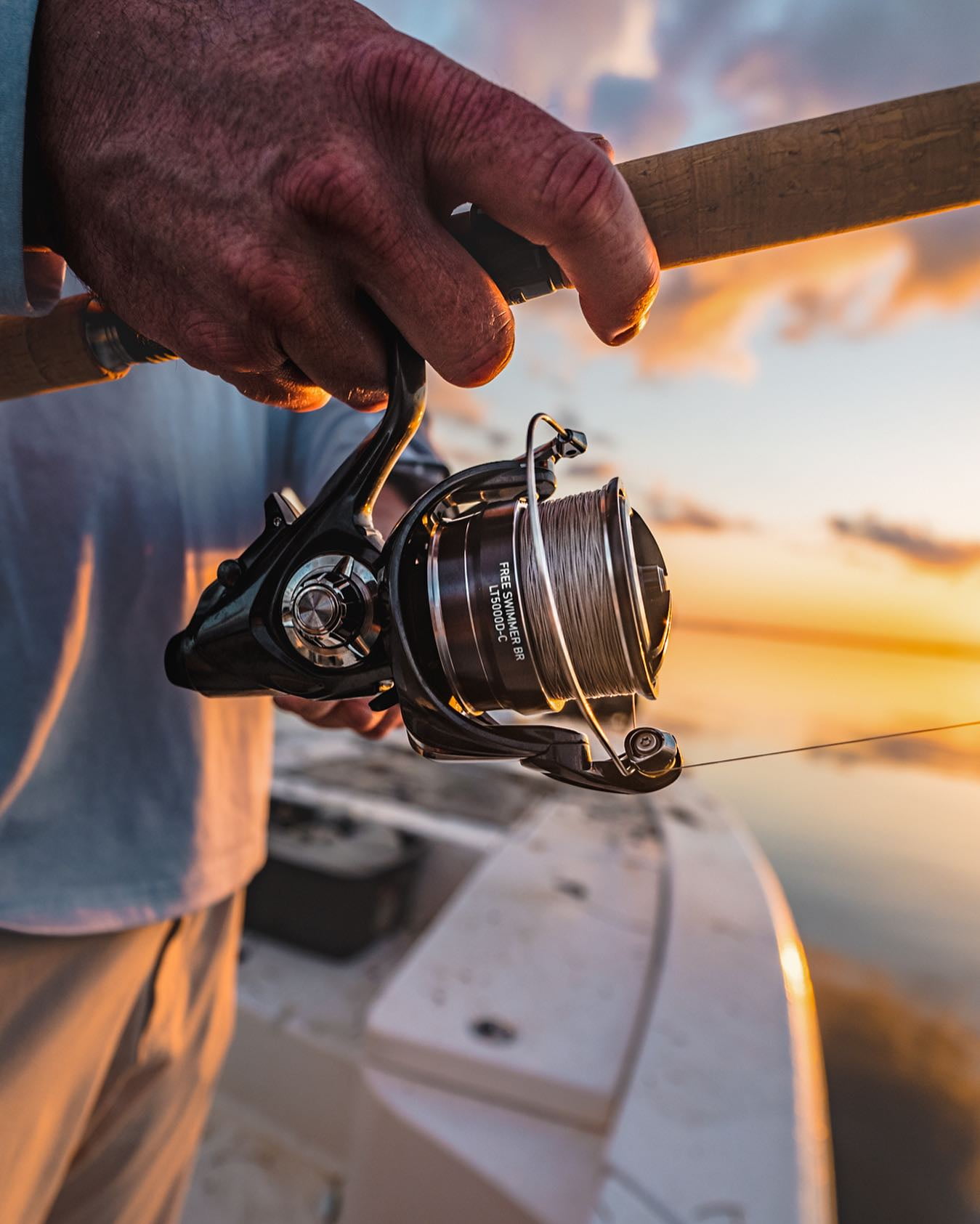 Daiwa Emcast BR LT 5000 Spinning Fishing Reel with Lightweight Air ...