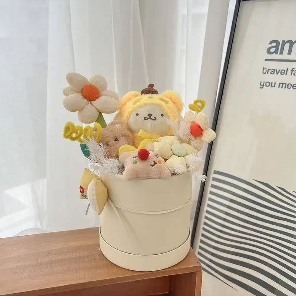DAYEH Sanrio Valentine's Day Hug Bucket Bouquet Hello Kitty My Melody ...