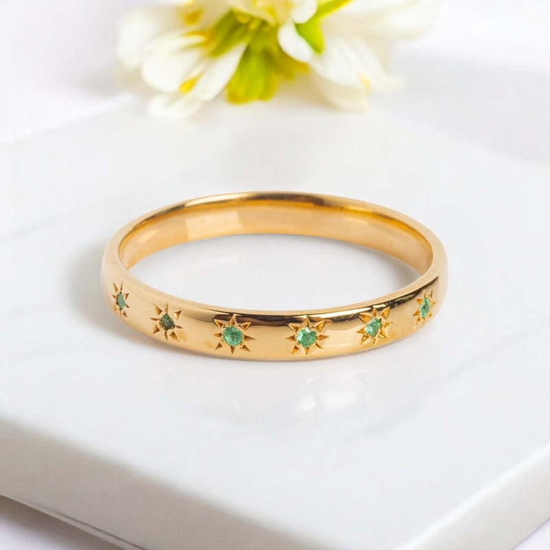 DBESTSTUDIOS 2 MM / Star Elegant Solid Gold Emerald Band, 14k Gold Simple Marriage Rings for ...