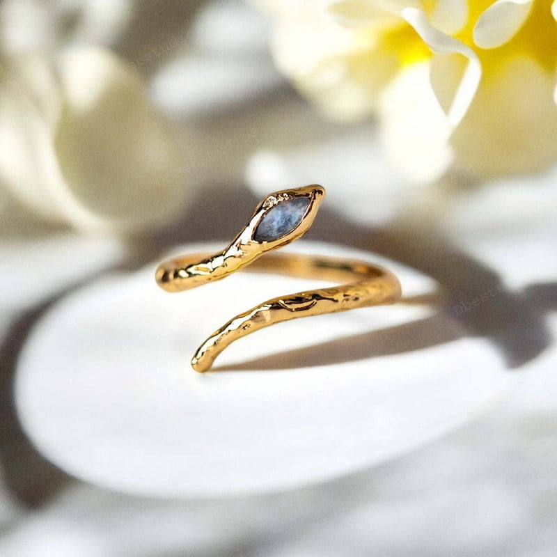 DBESTSTUDIOS 4x2 MM / Natural Labradorite Gold Snake Ring 18K Yellow ...
