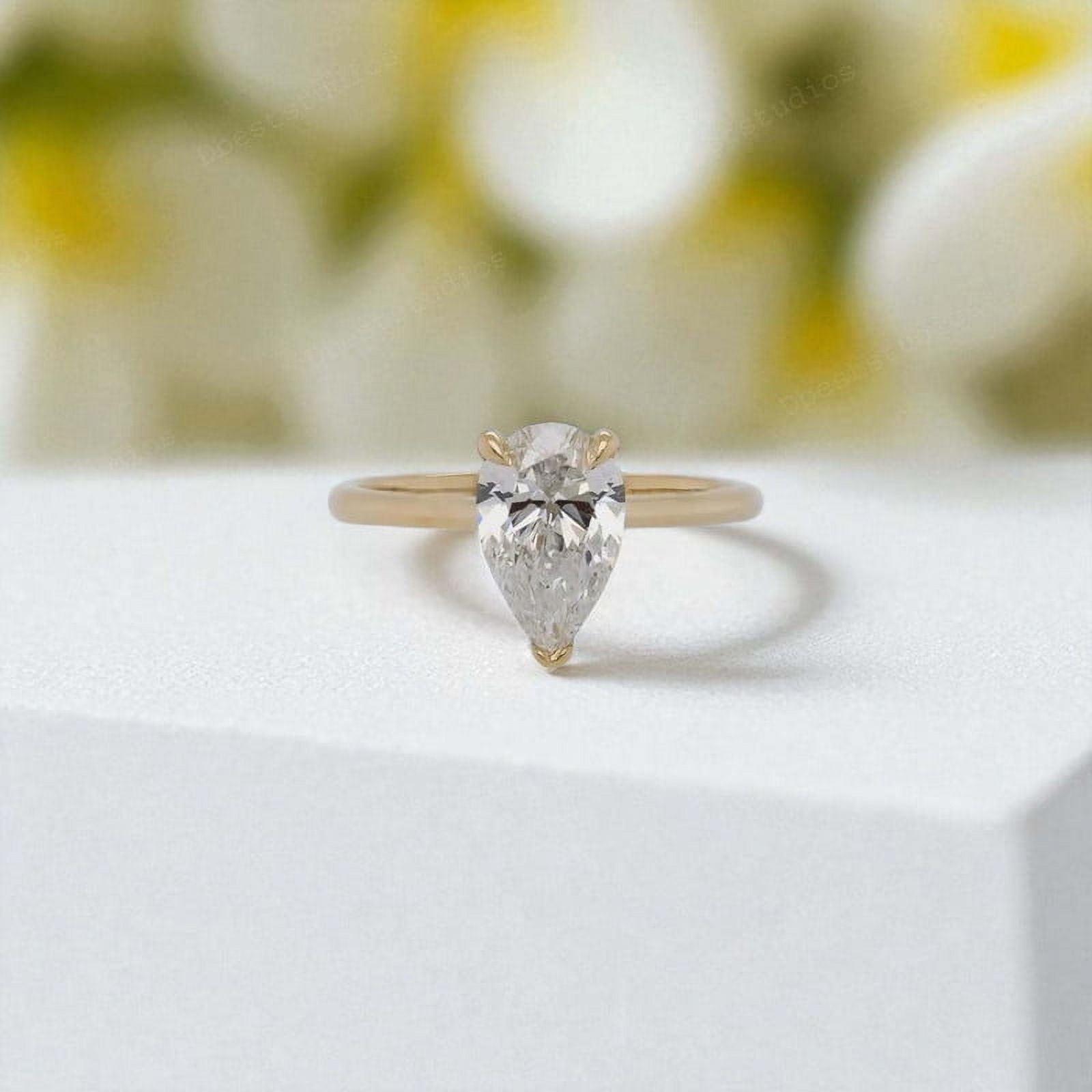 DBESTSTUDIOS 7X5 MM 1 CT Pear Cut Moissanite Proposal Ring Women ...