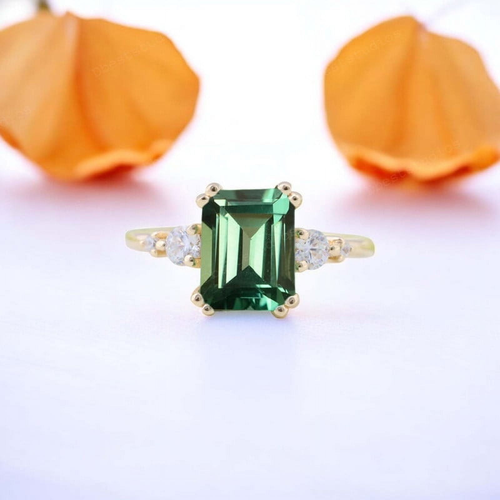 DBESTSTUDIOS 8x6 MM / 1 CT Emerald Cut Green Sapphire Women Ring Bridal ...