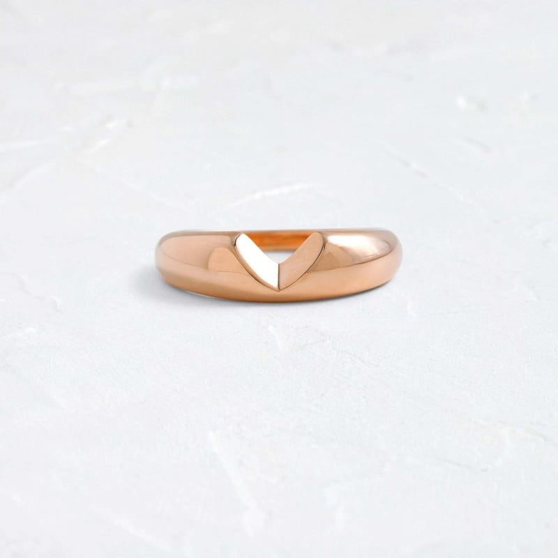 DBESTSTUDIOS Curved Engagement Band | Stackable 2.5 MM Wedding Ring ...