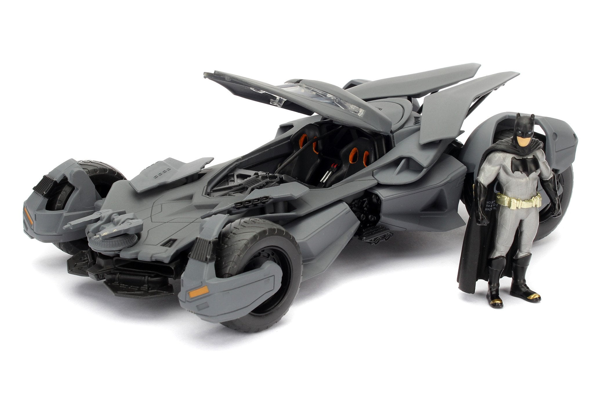 Batman 1:24 Die-cast Batmobile with 2.75in Figure Toy Car Collection ...