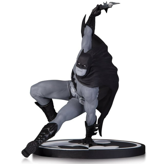 DC Comics Batman Black and White Statue By Bryan Hitch - Walmart.com