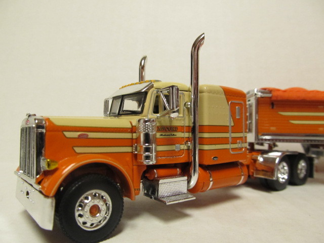 DCP 1/64 SCALE 379 PETERBILT FLAT TOP (McCORD) WITH WILSON GRAIN ...