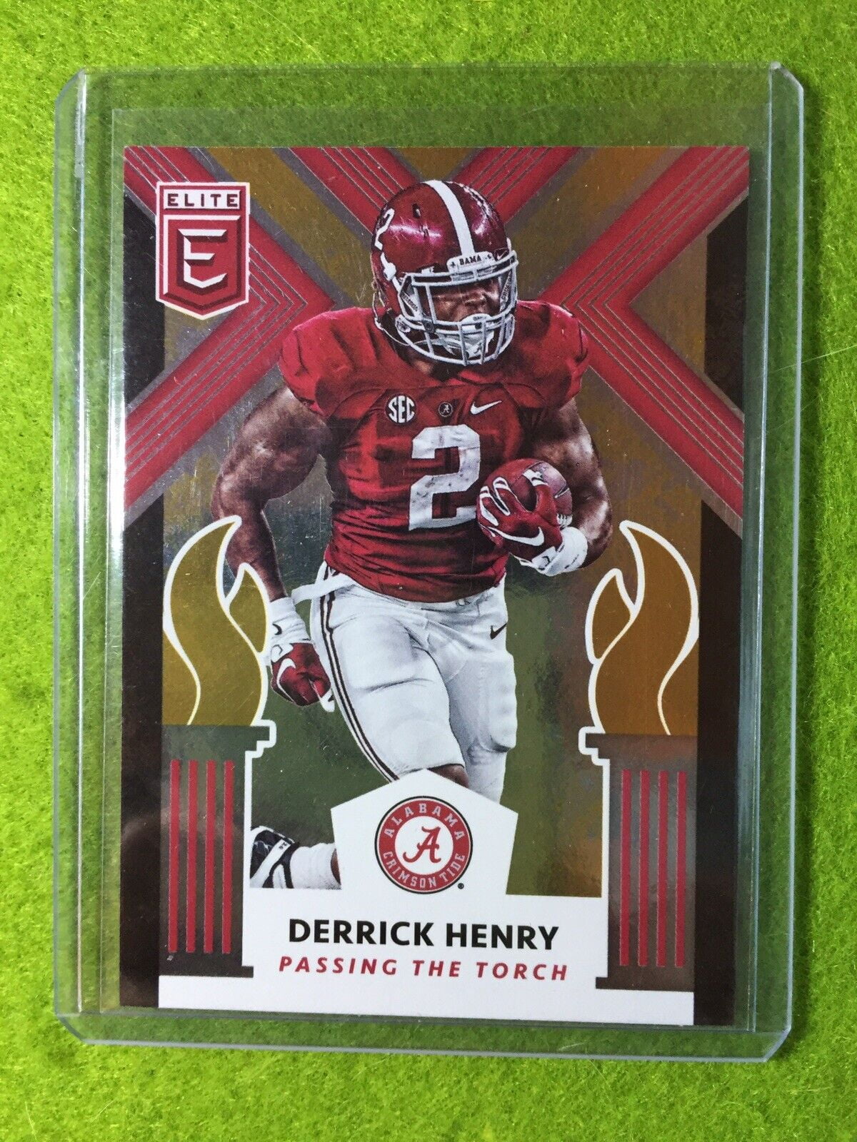 DERRICK HENRY & ROOKIE CARD LAMAR JACKSON RC LOUISVILLE 2018 Elite ...