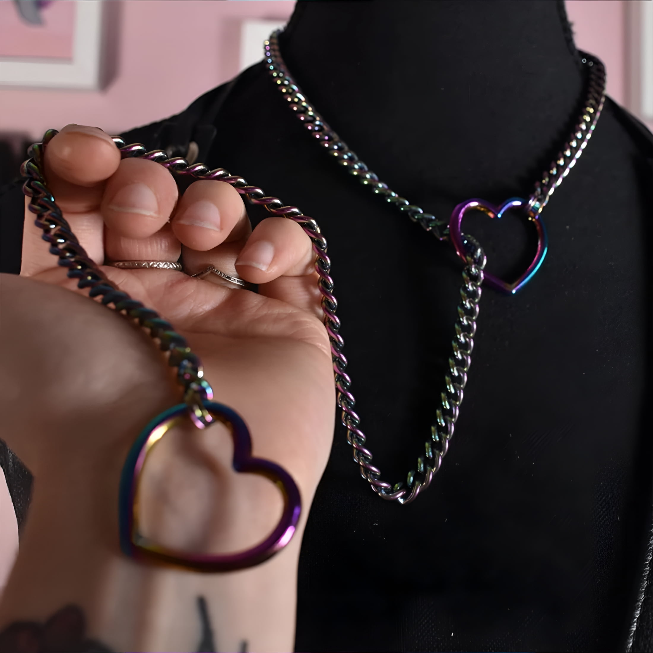 Heart Slip Chain Necklace Drawing