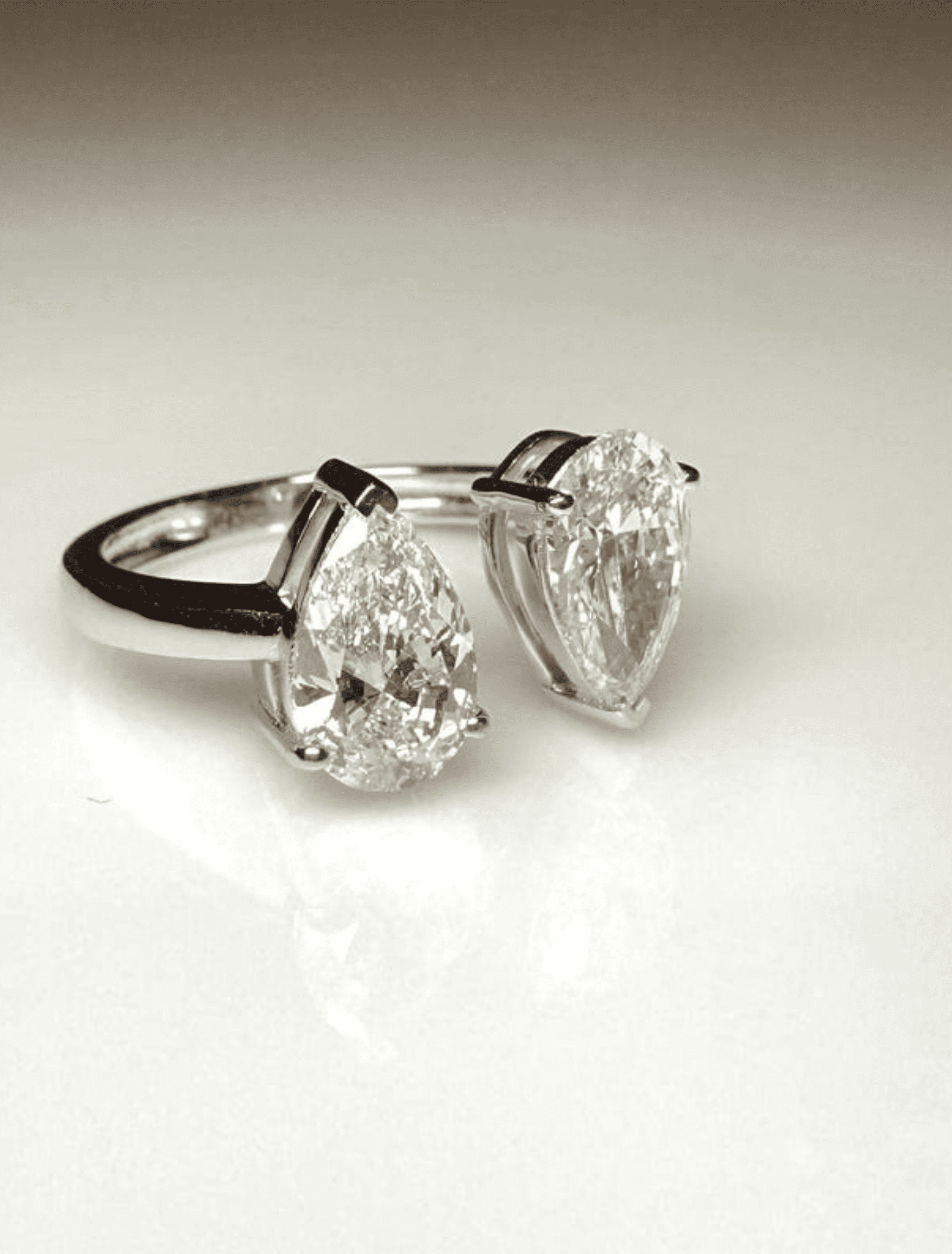 DFZ EXPORTS 14K Solid Gold Pear Shape Engagement Ring For Women ...